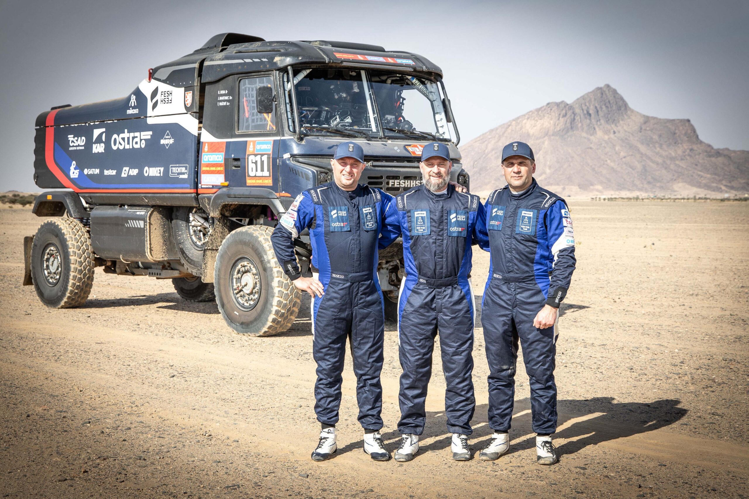 Ostravský tým FESH FESH před startem Rallye DAKAR 2025 - KAR